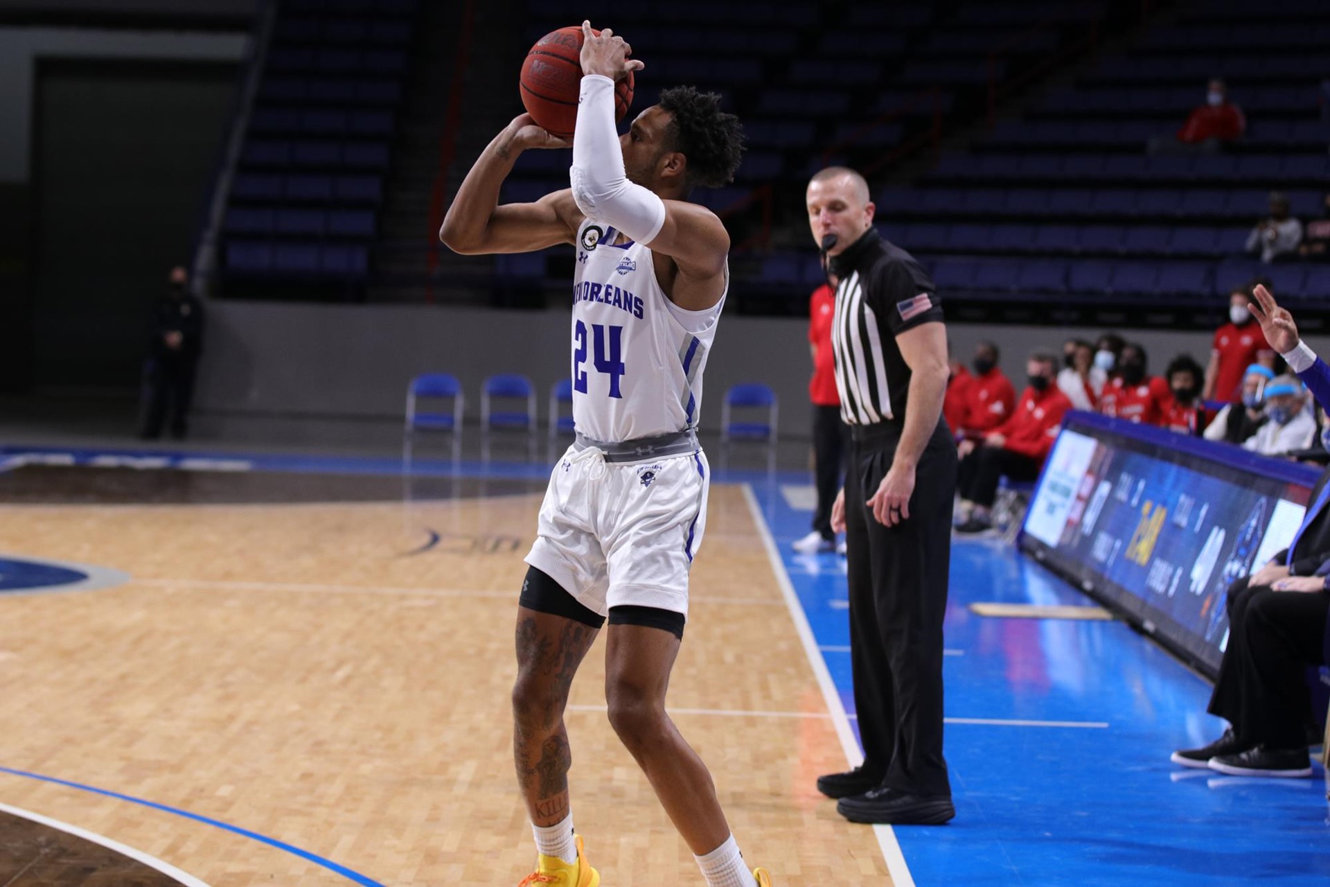 Rodney Carson Jr. - 2021-22 - Men's Basketball - University of New ...