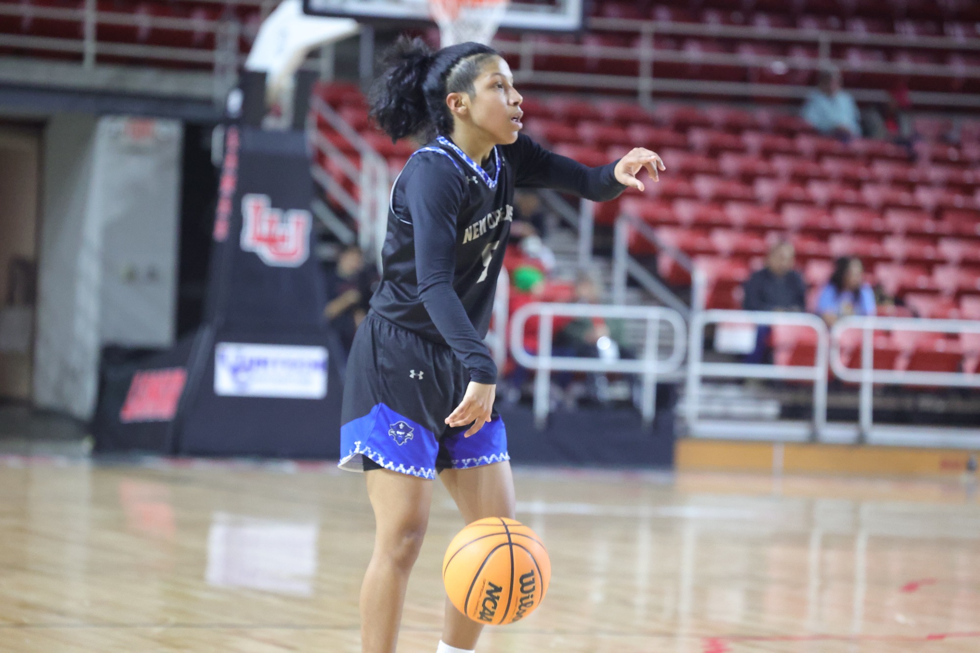 Alexis Calderon - 2024-25 - Women's Basketball - University of New ...