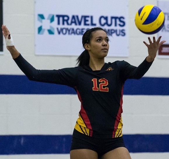 Nicole Collard - 2015-16 - Volleyball - Women - University of Guelph ...