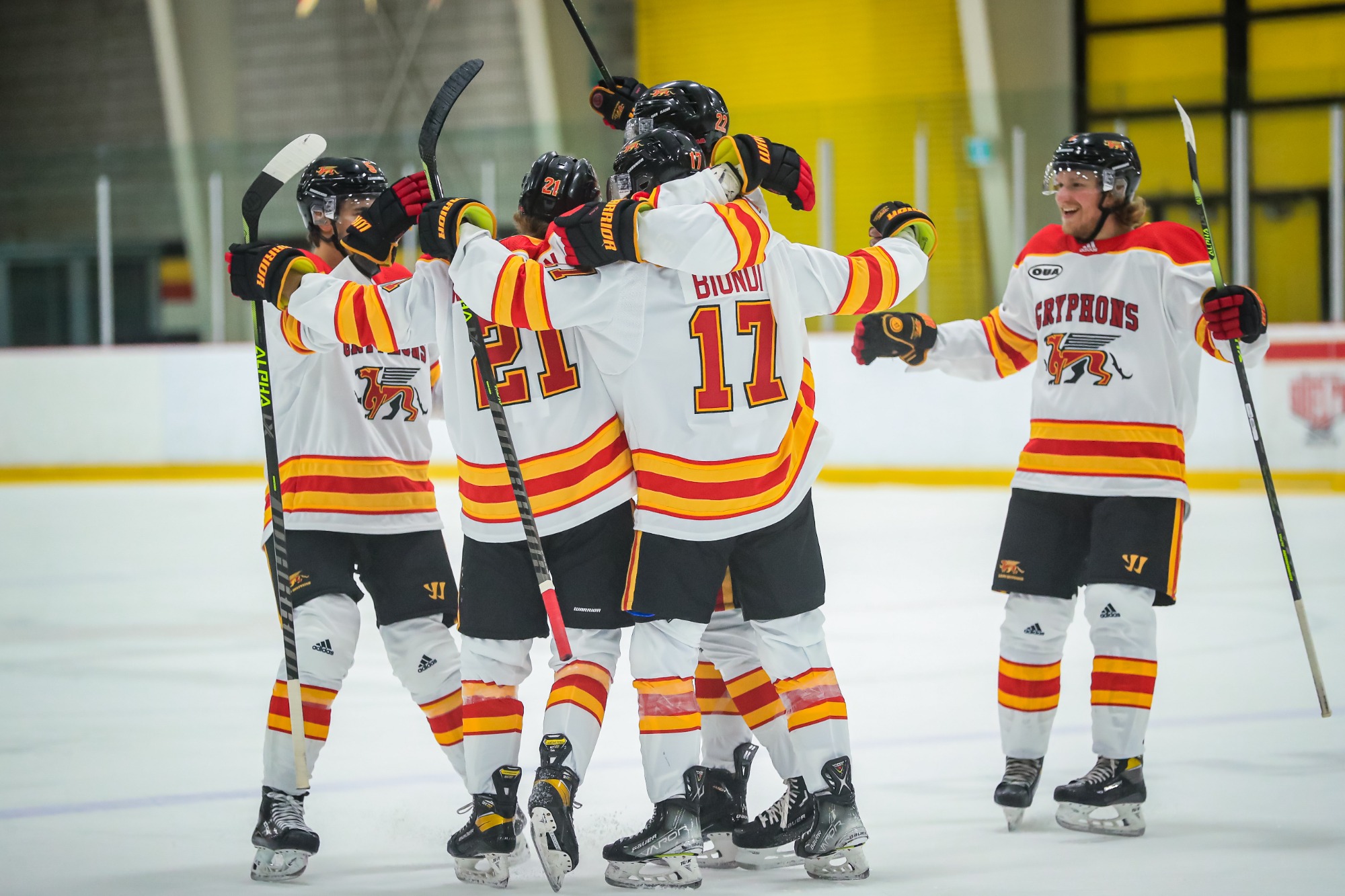 MHKY RECAP: Gryphons Win 3-2 Over Warriors in Home Opener - University ...