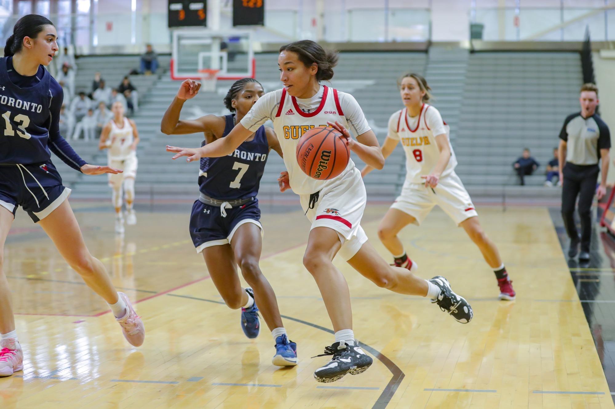 WBB RECAP: Gryphons Defeat the U of T Varsity Blues 74-66 in Return to ...