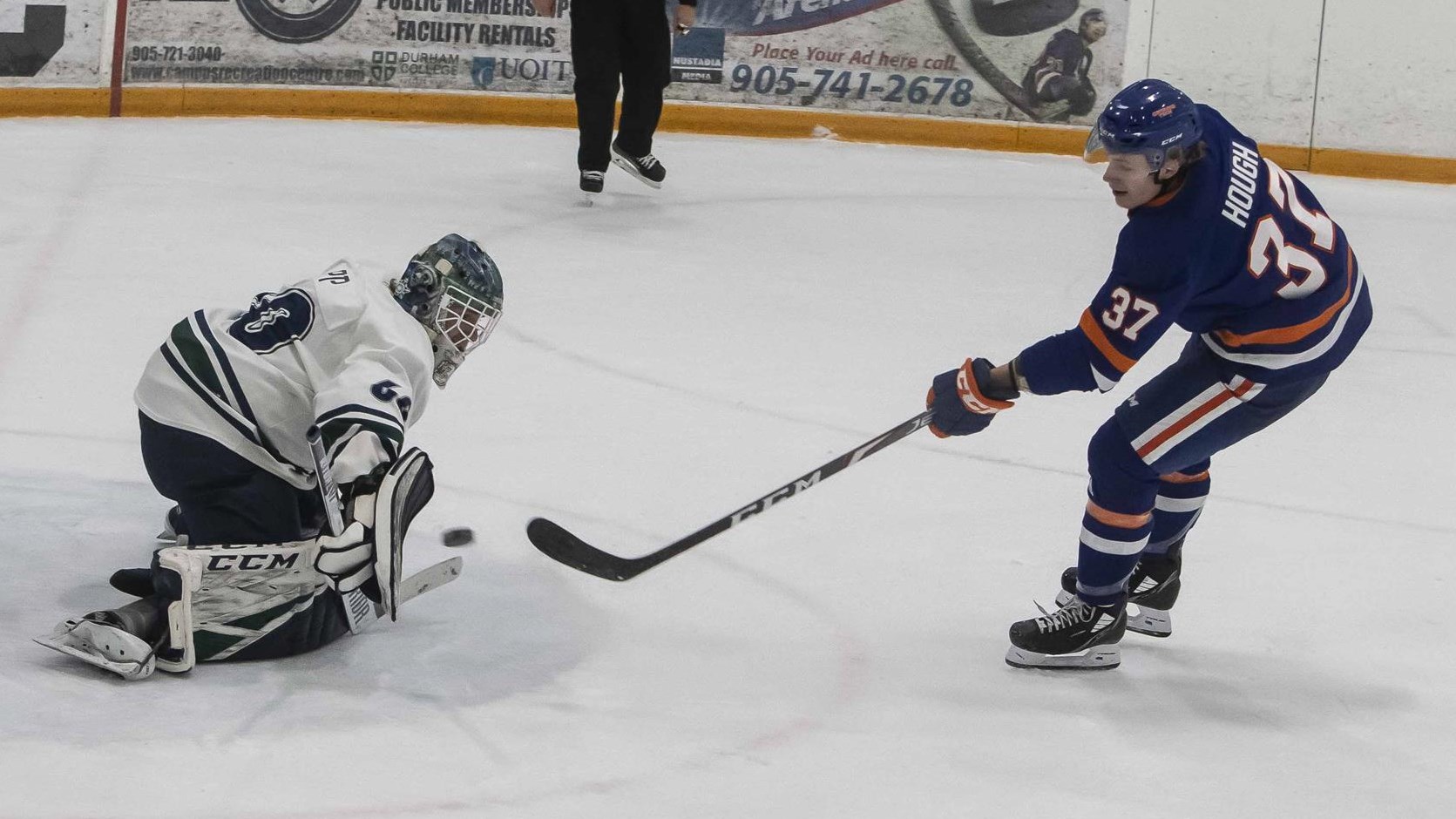 Ridgebacks split opening weekend with shootout loss - Ontario Tech ...