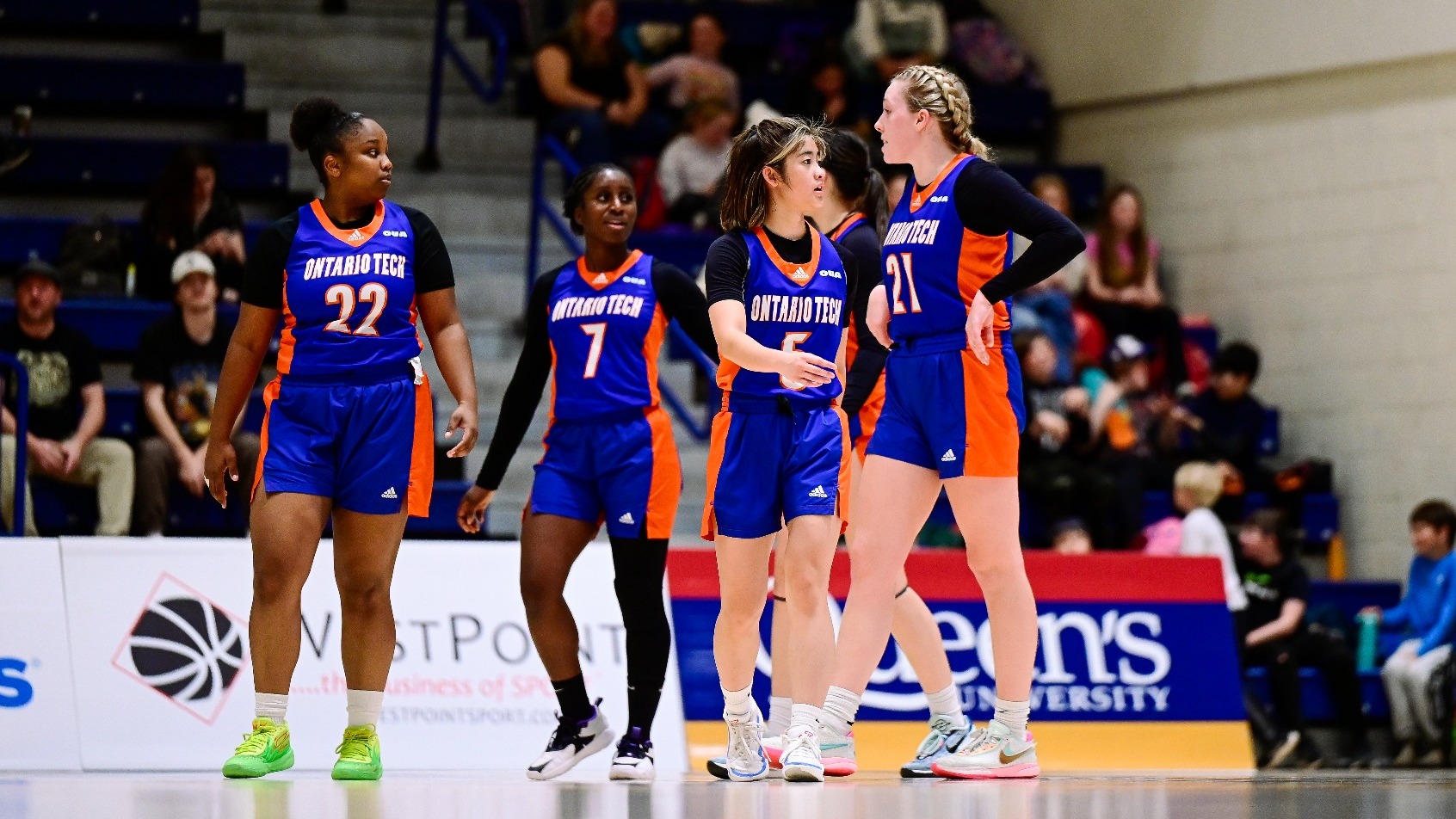 Queen's rock Ridgebacks on the road - Ontario Tech Athletics