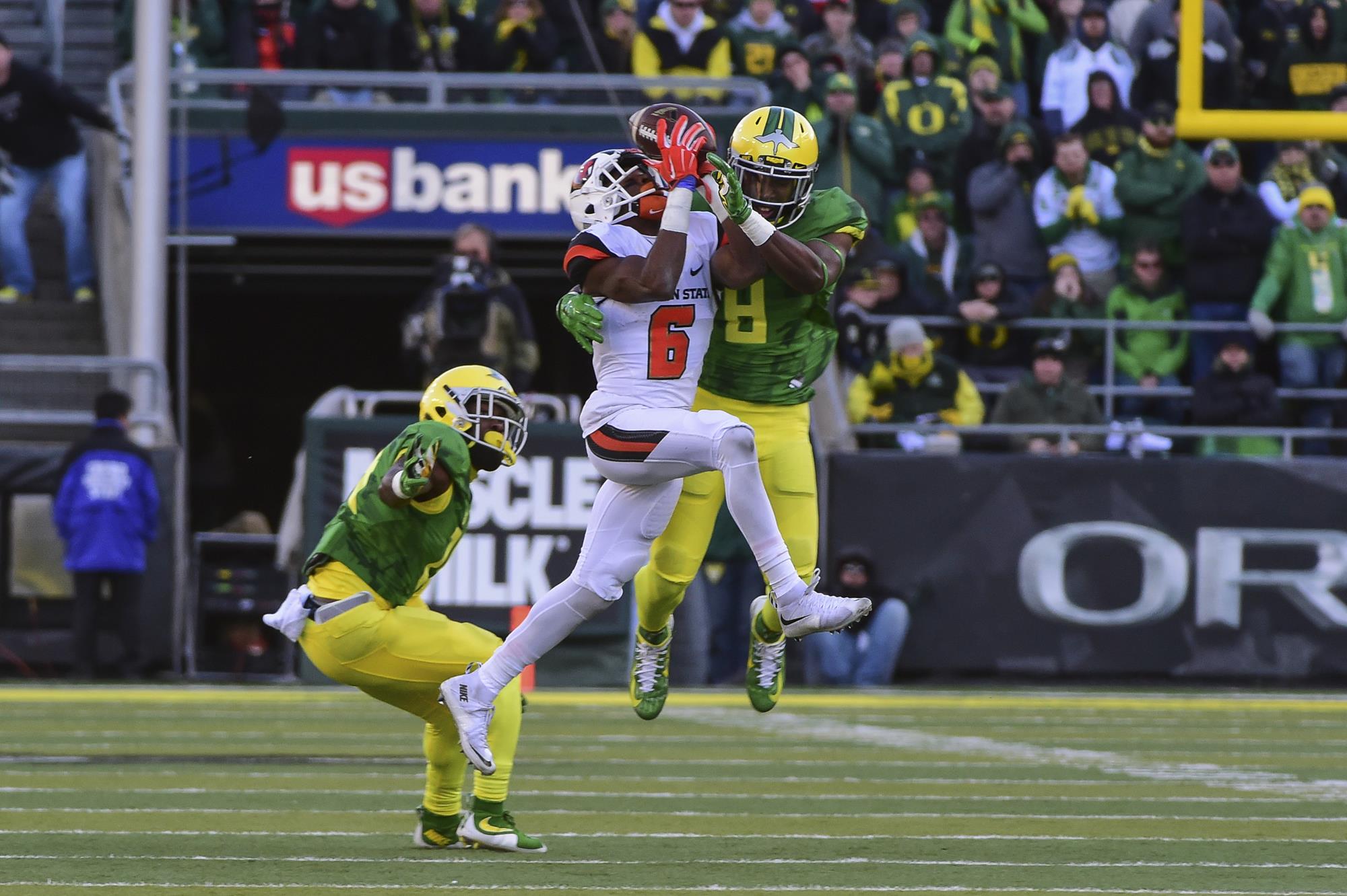 Reggie Daniels - Football - University of Oregon Athletics