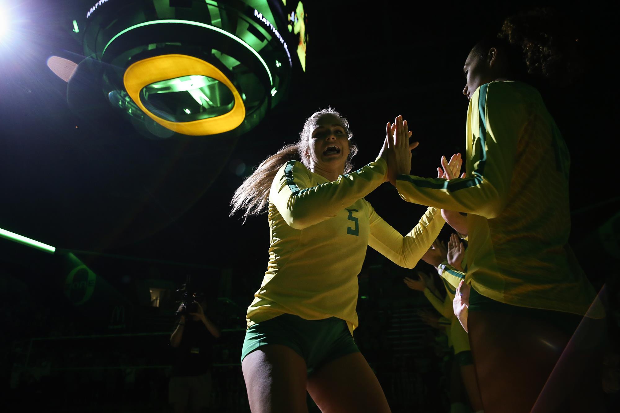 Brooke Nuneviller - Women's Volleyball - University of Oregon Athletics