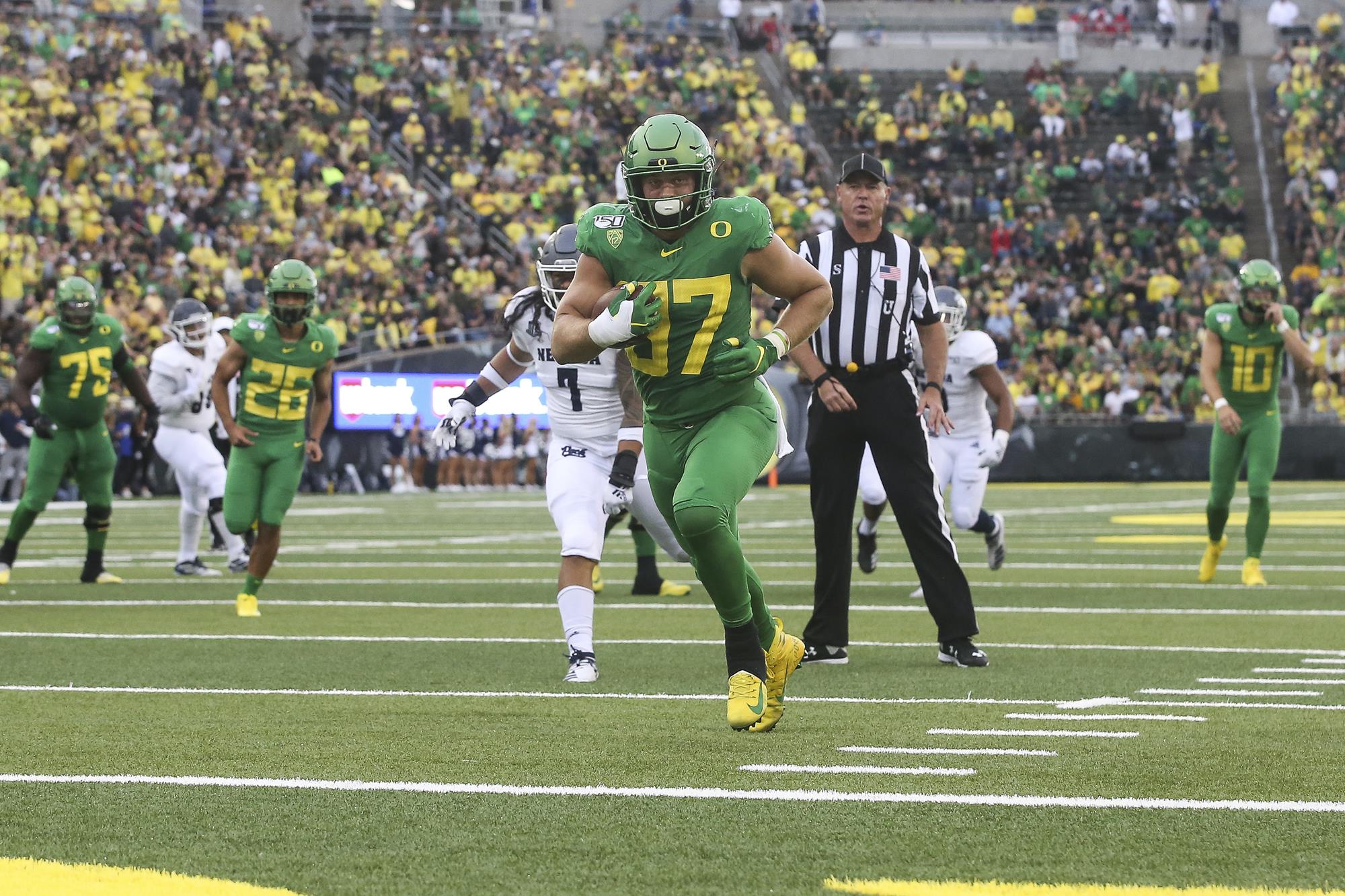 Ryan Bay - Football - University of Oregon Athletics