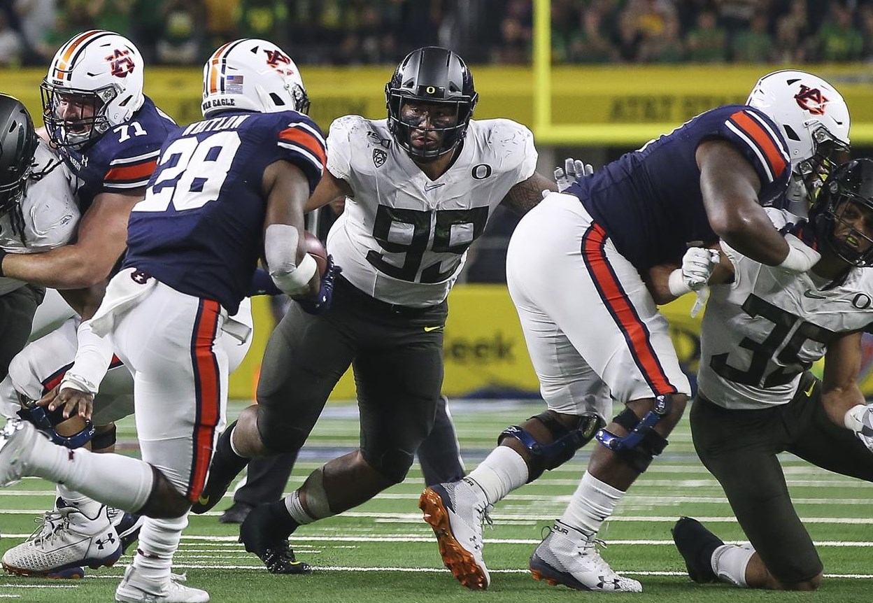 Austin Faoliu - Football - University of Oregon Athletics