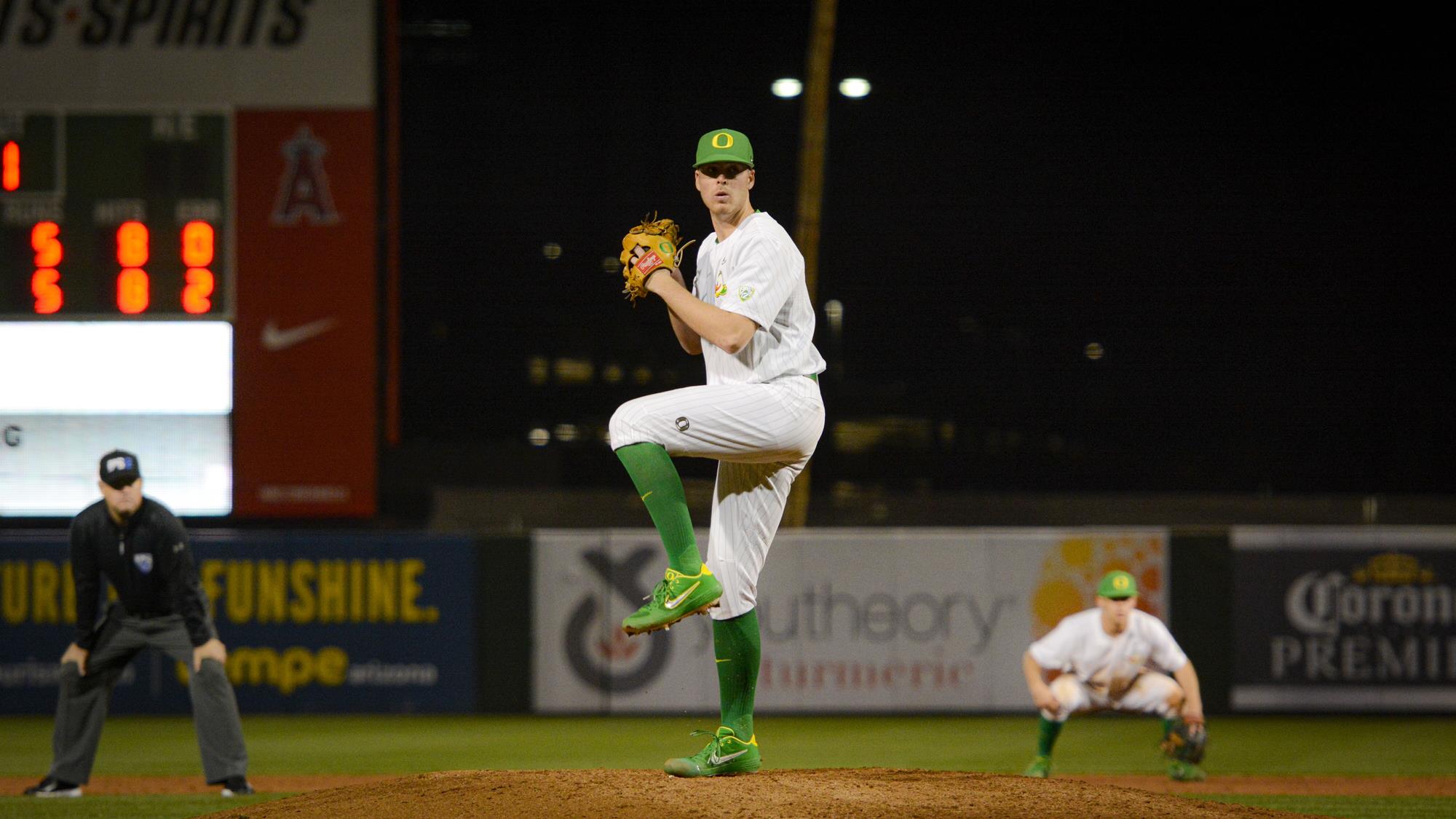 Brett Walker - Baseball - University of Oregon Athletics