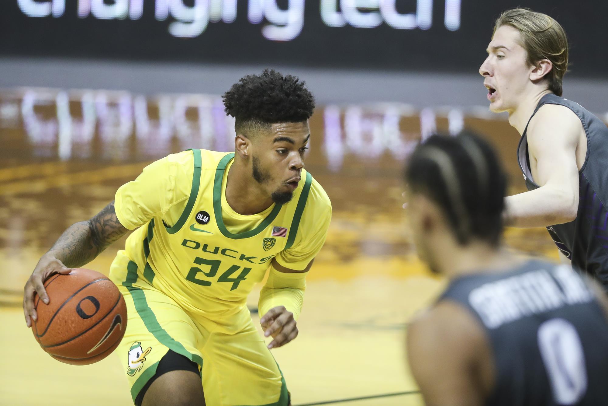 Eddy Ionescu - Men's Basketball - University of Oregon Athletics