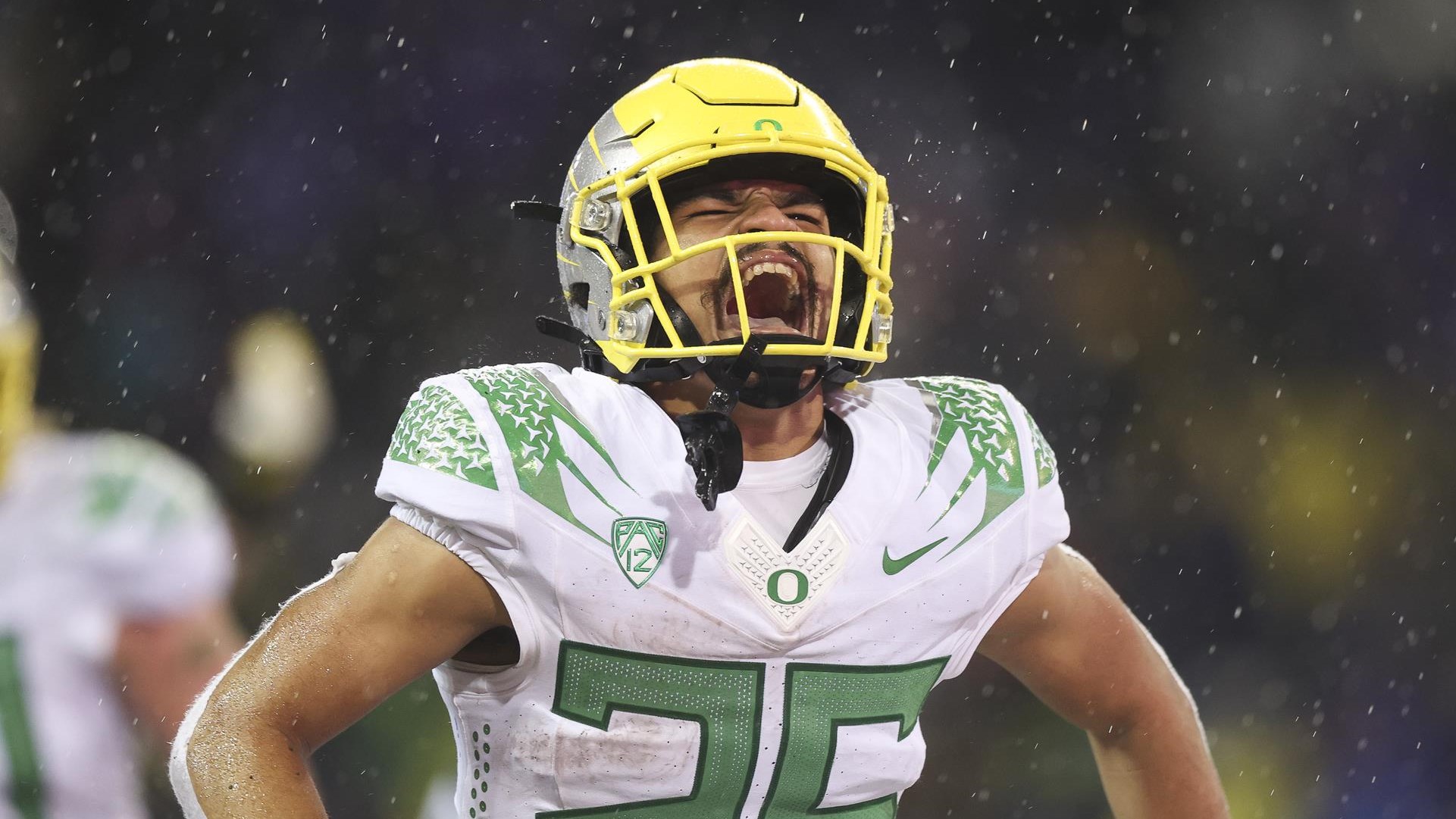 Travis Dye - Football - University of Oregon Athletics