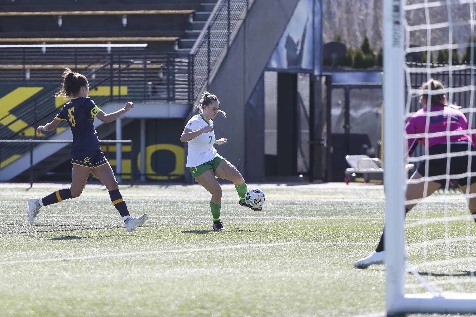 Jordan Wormdahl - Women's Soccer - University of Oregon Athletics