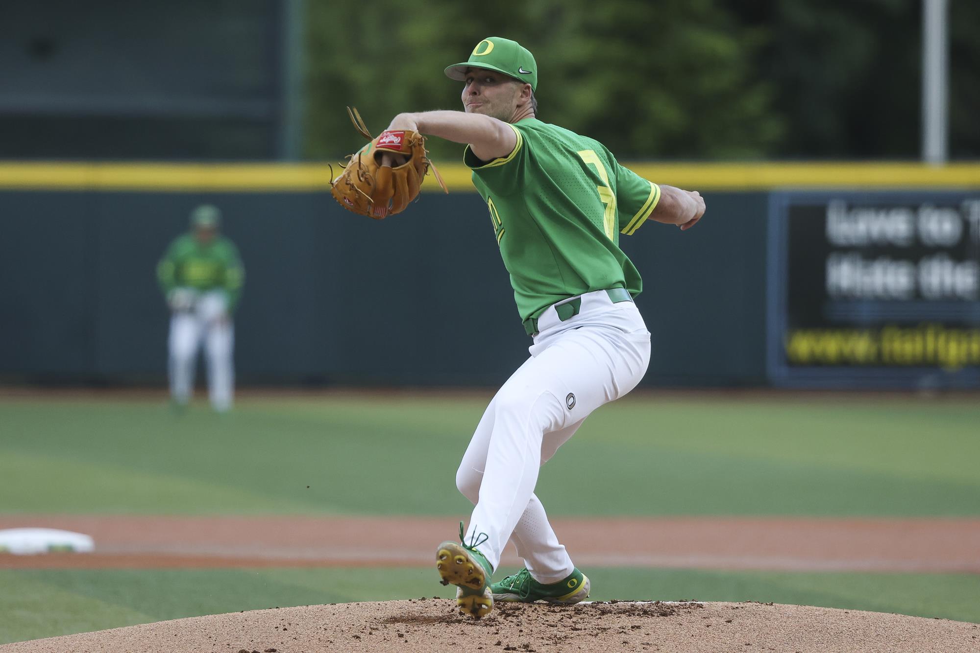 Brett Walker - Baseball - University of Oregon Athletics