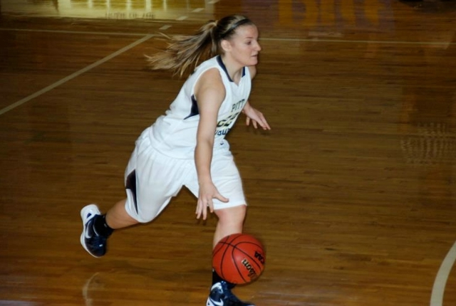 Lexi Elliott - Women's Basketball - University of Pittsburgh Greensburg ...