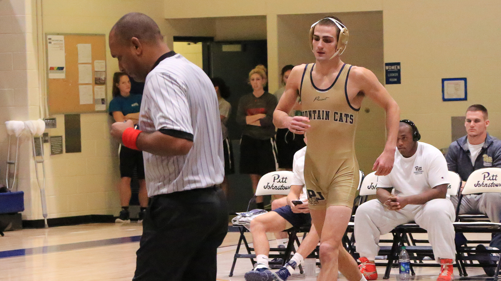 Noah Burkhart - Wrestling - University of Pittsburgh at Johnstown Athletics