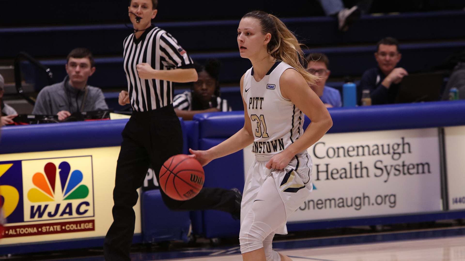 Former Pitt-Johnstown Standout Tori Moreland Named Assistant Women's ...