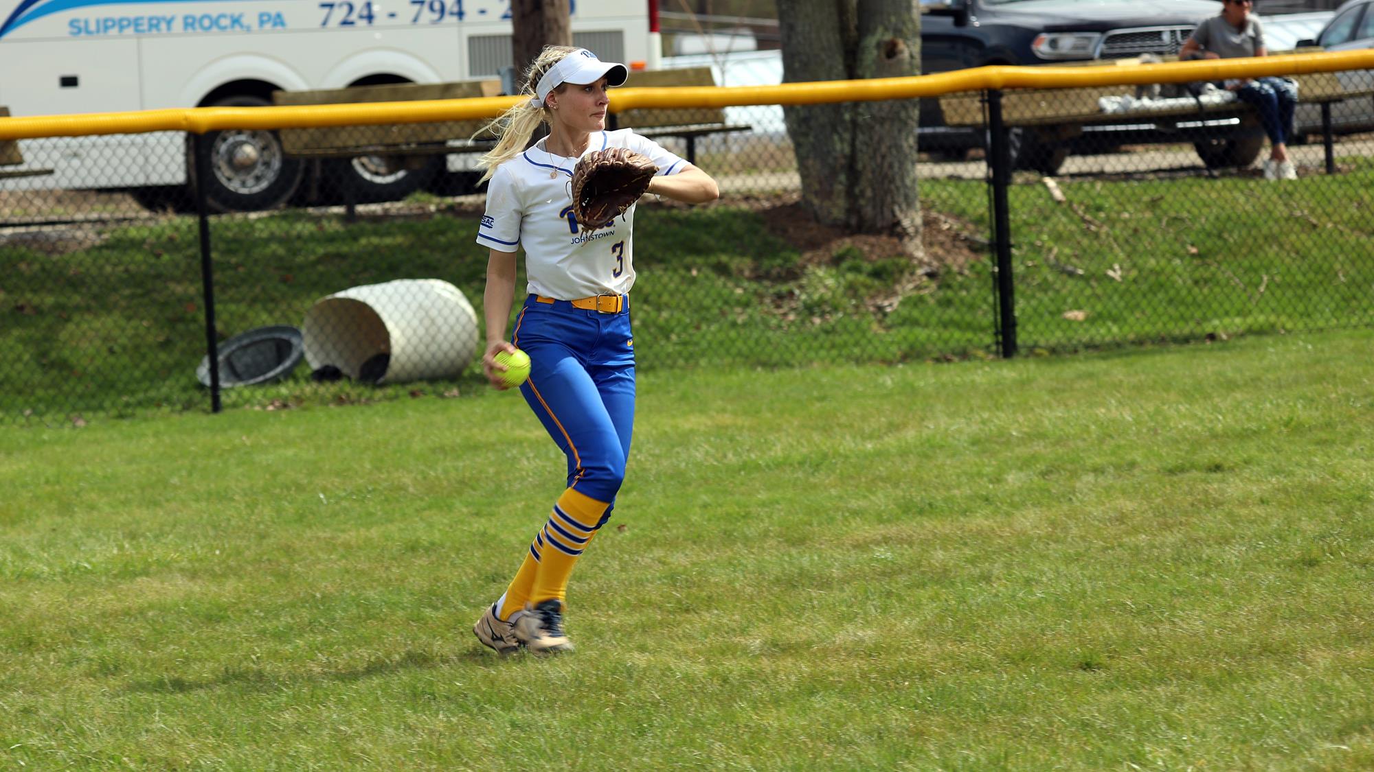 Laura Fox - Softball - University of Pittsburgh at Johnstown Athletics