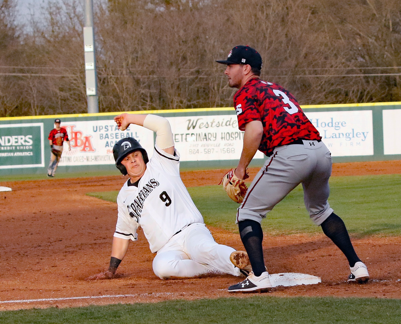 Spartans Steal a Win as they lay Siege to the Buccaneers Sinking Ship ...