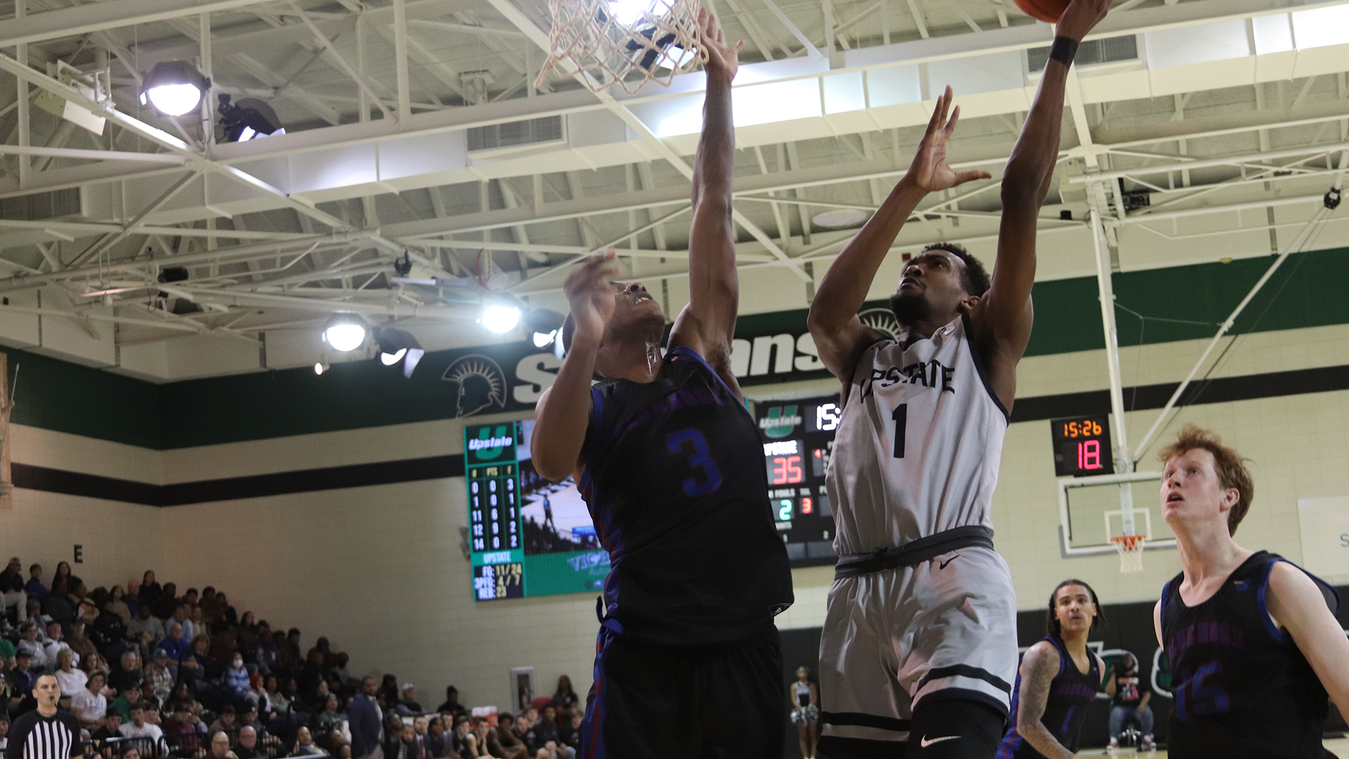 Nick Alves Leads Trio of Double-Figure Scorers with 15 Points in an 81 ...