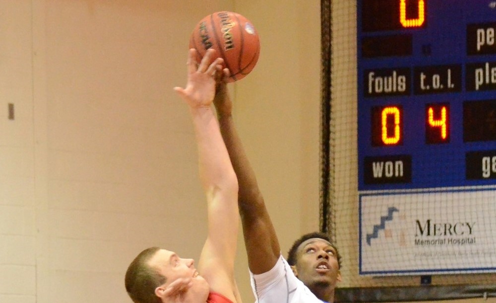 Jahmere Howze - 2016-17 - Men's Basketball - Urbana University Athletics