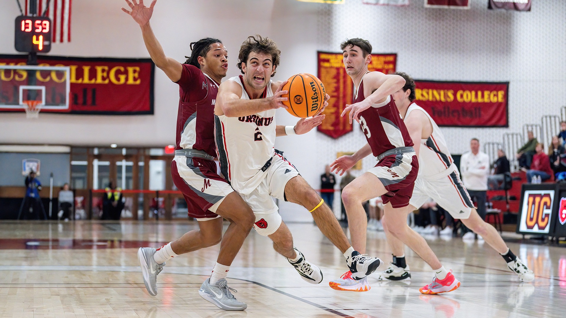 Men's Basketball Knocks Off Franklin & Marshall, 67-65 - Ursinus College