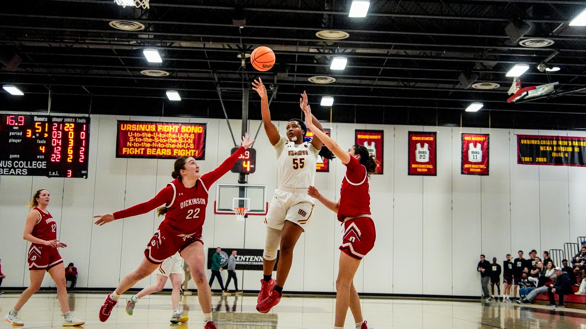 Irondi Adds D3Hoops.com Fifth Team All-American Honor - Ursinus College