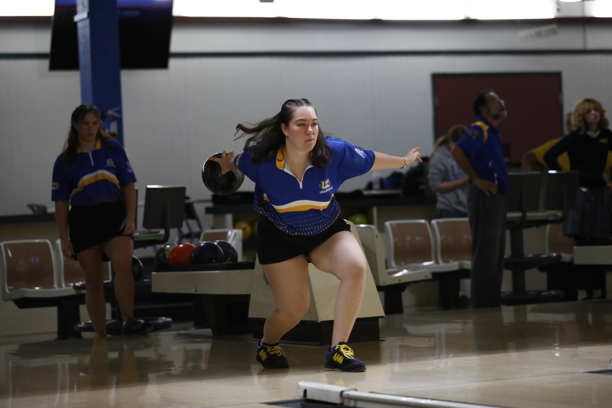 Bowling Competes in the Muskie Mash - Ursuline College Athletics