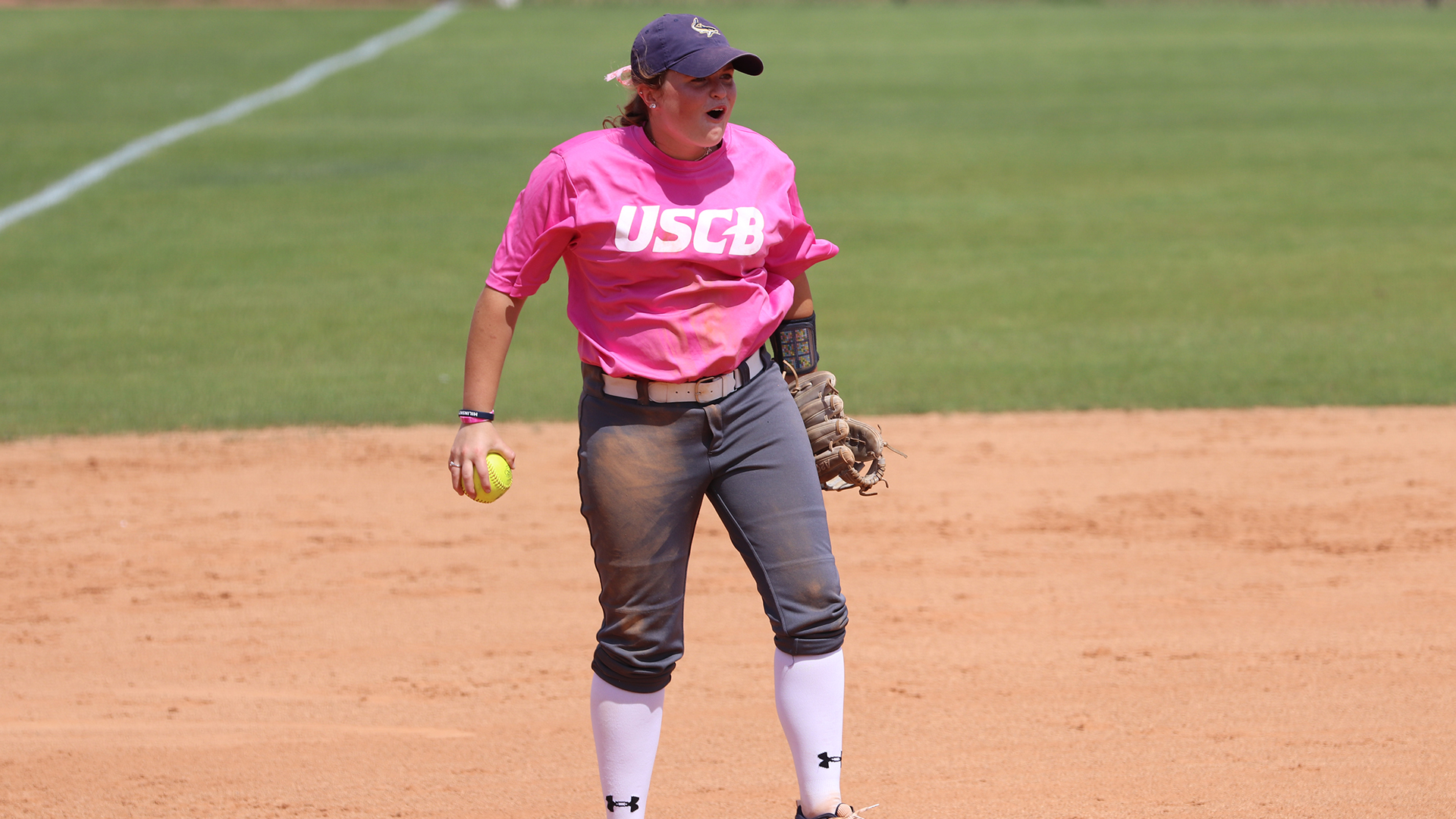 Softball Splits to Open the Sun Conference Tournament - USCB Athletics