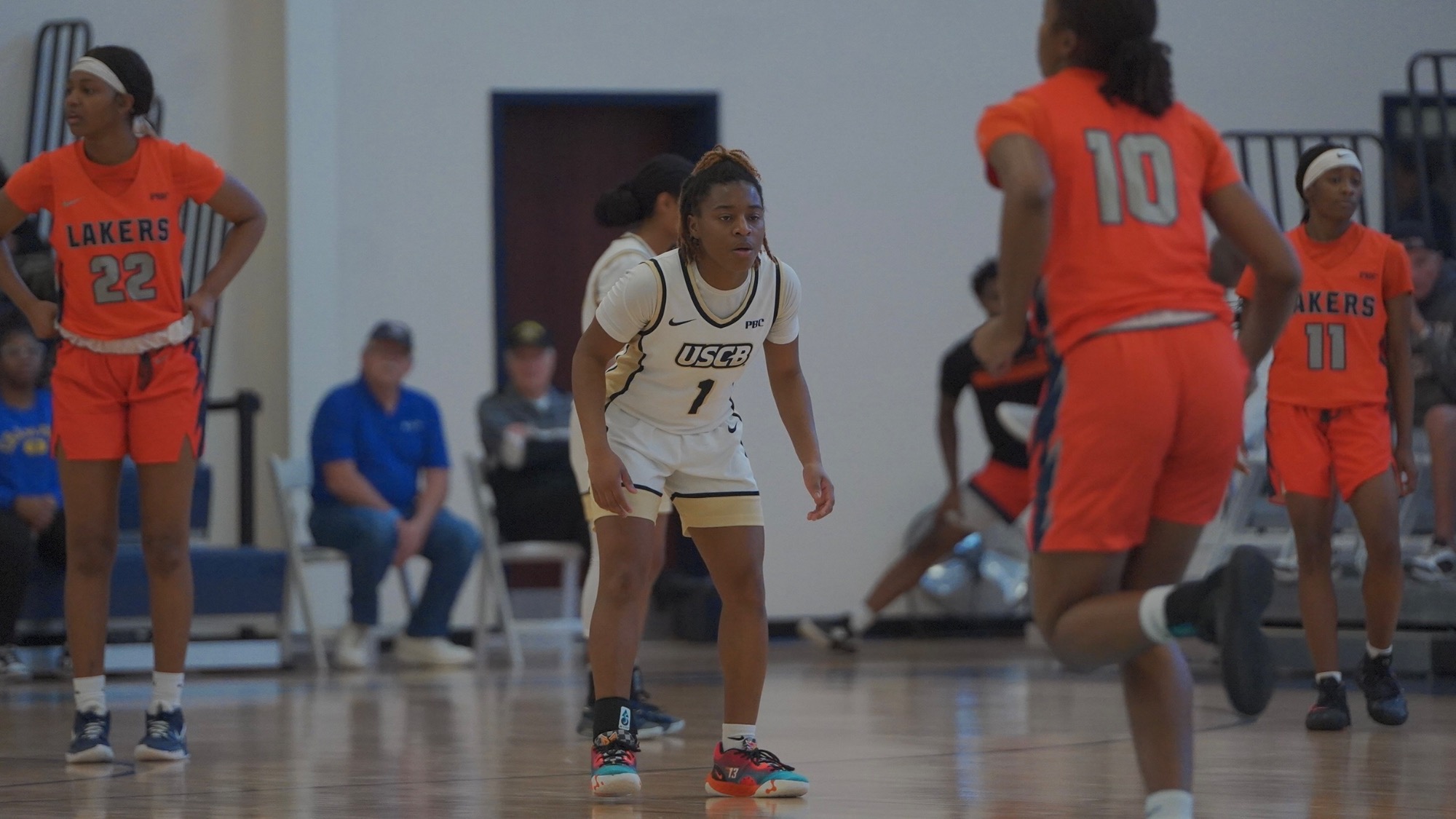 Three in double-figures; Sand Sharks fall to Lakers - USCB Athletics