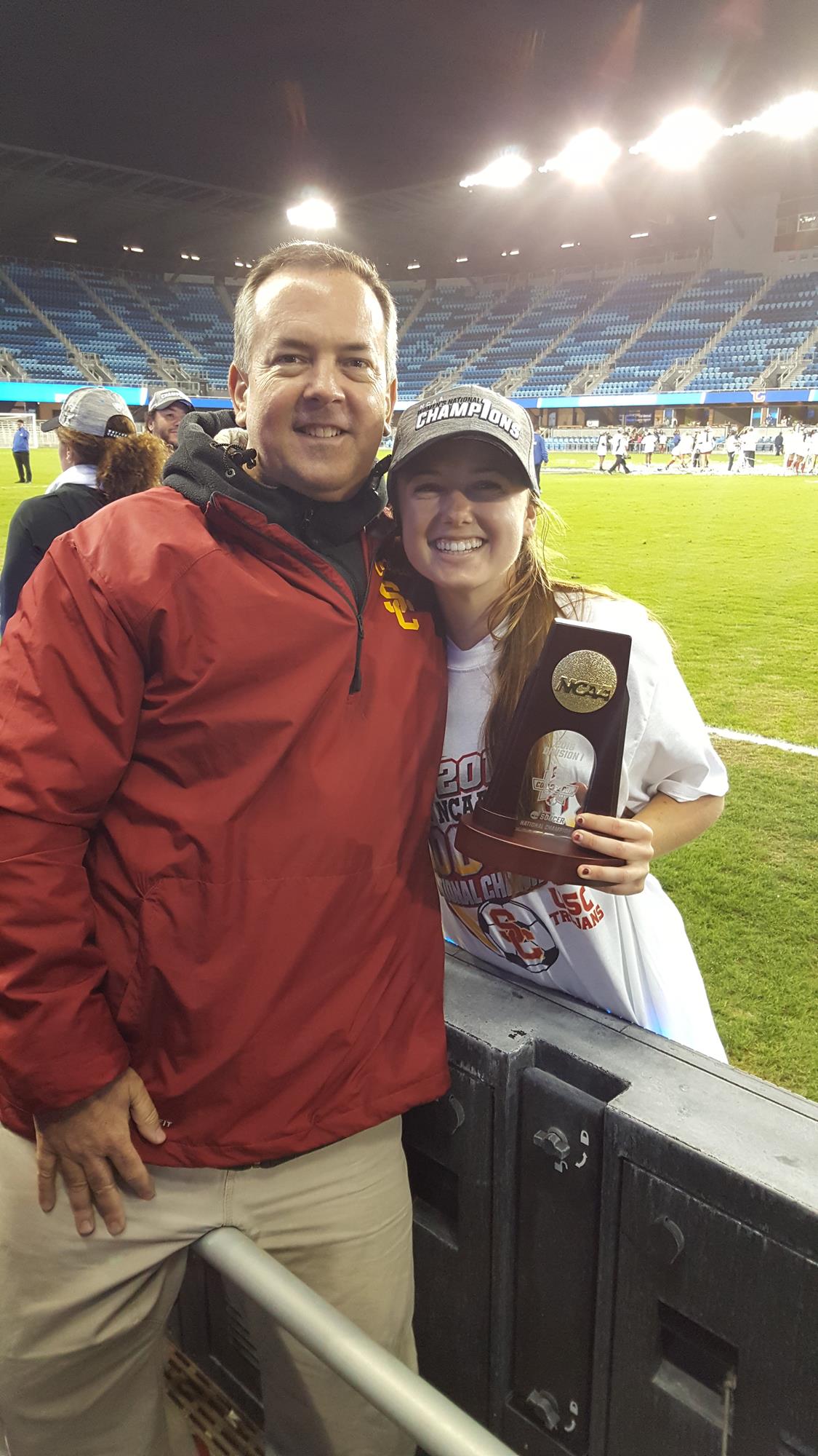 Sydney Sladek - Women's Soccer - USC Athletics