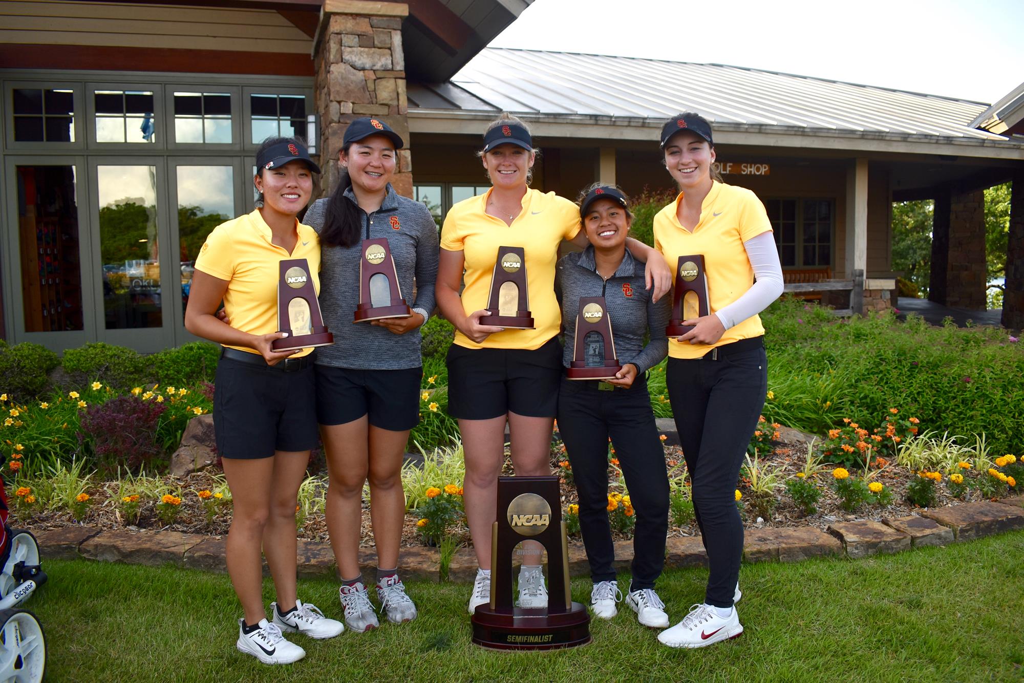 Gabriela Ruffels - Women's Golf - USC Athletics