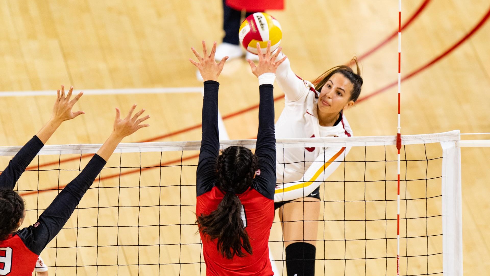 Emily Baptista - Women's Volleyball - USC Athletics