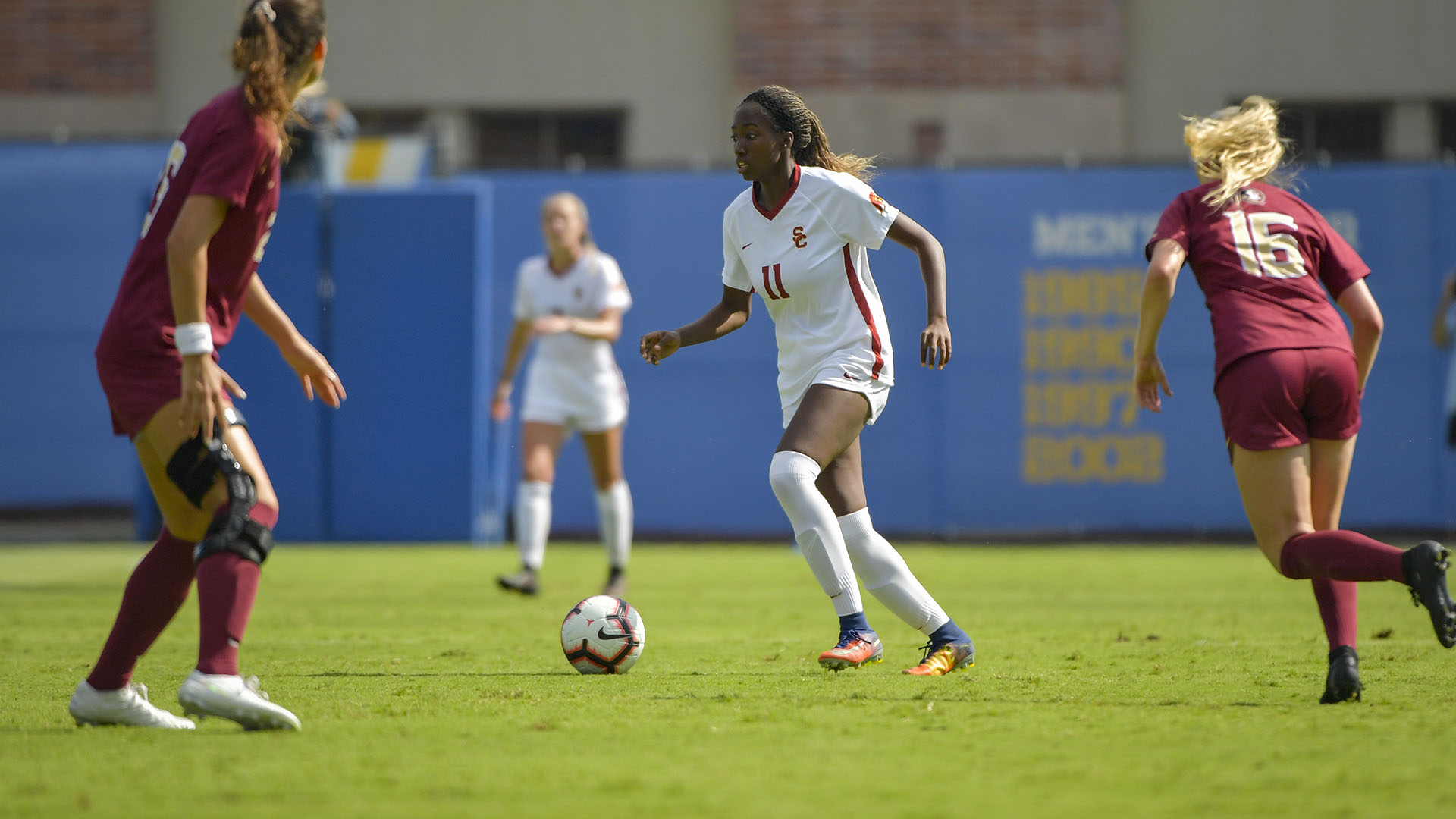 Olufolasade Adamolekun - Women's Soccer - USC Athletics