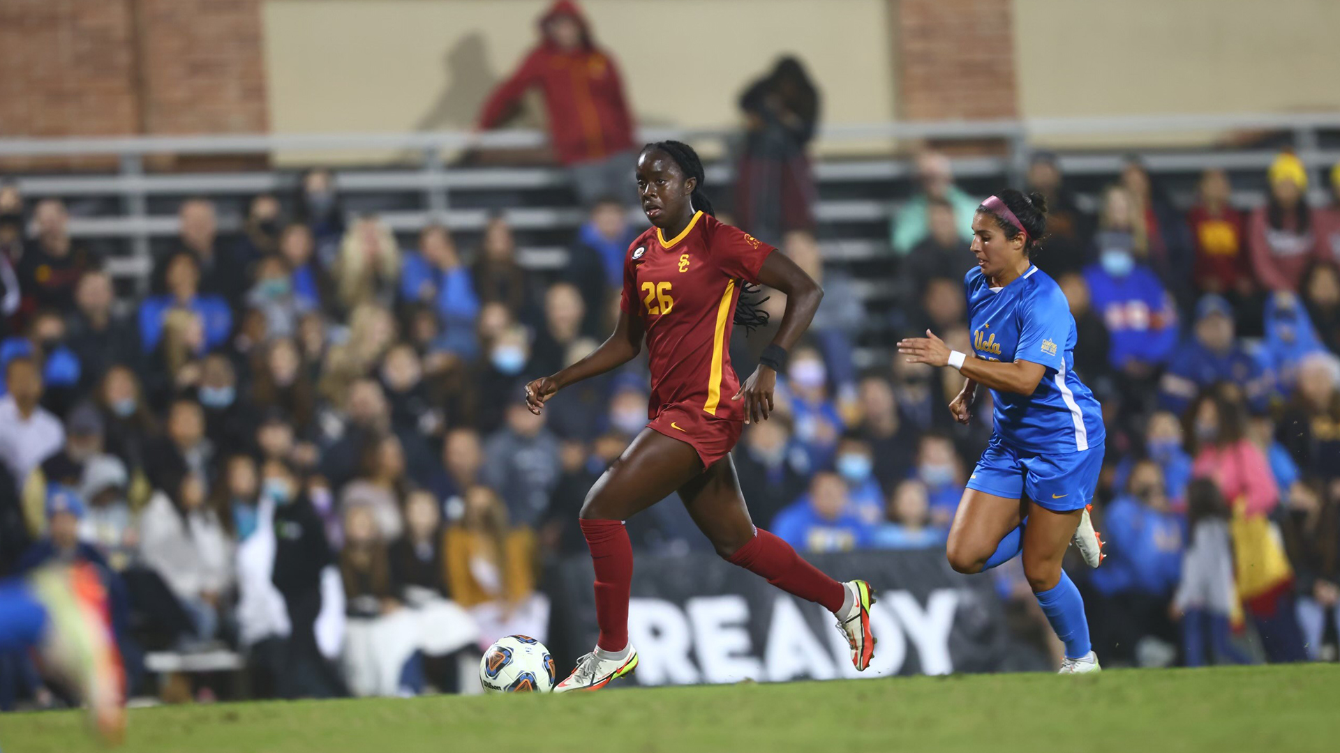 Simi Awujo - Women's Soccer - USC Athletics