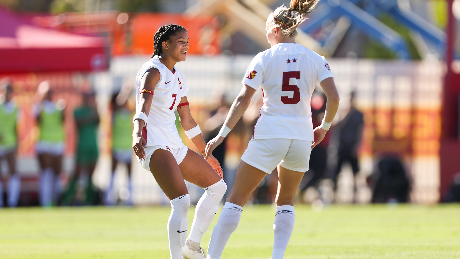 Croix Bethune - Women's Soccer - USC Athletics