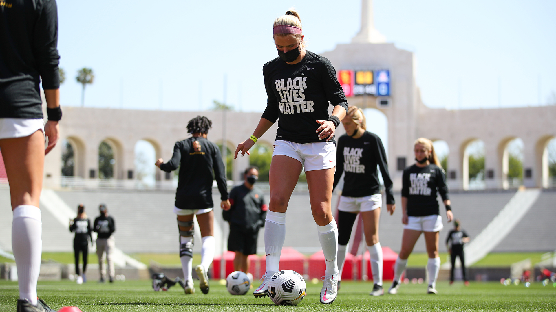 Lily Perryman - Women's Soccer - USC Athletics