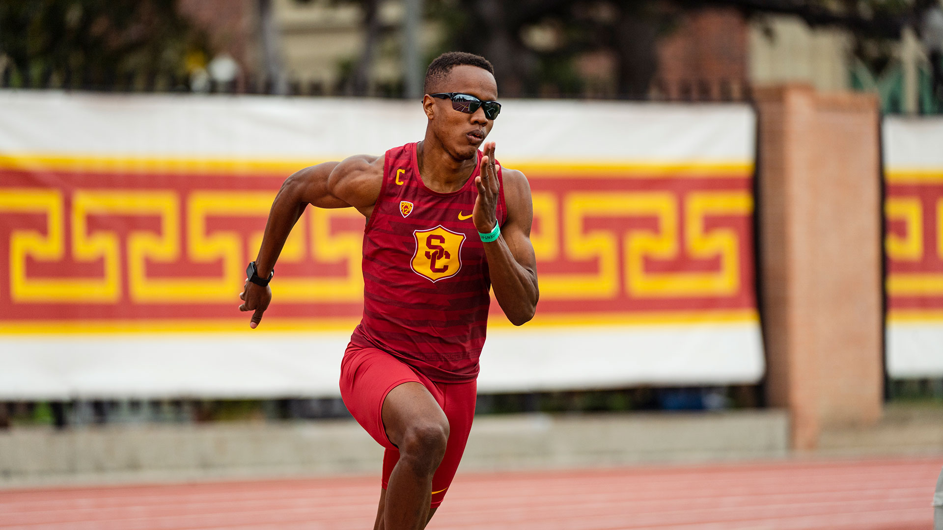 Isaiah Jewett - Track & Field - USC Athletics
