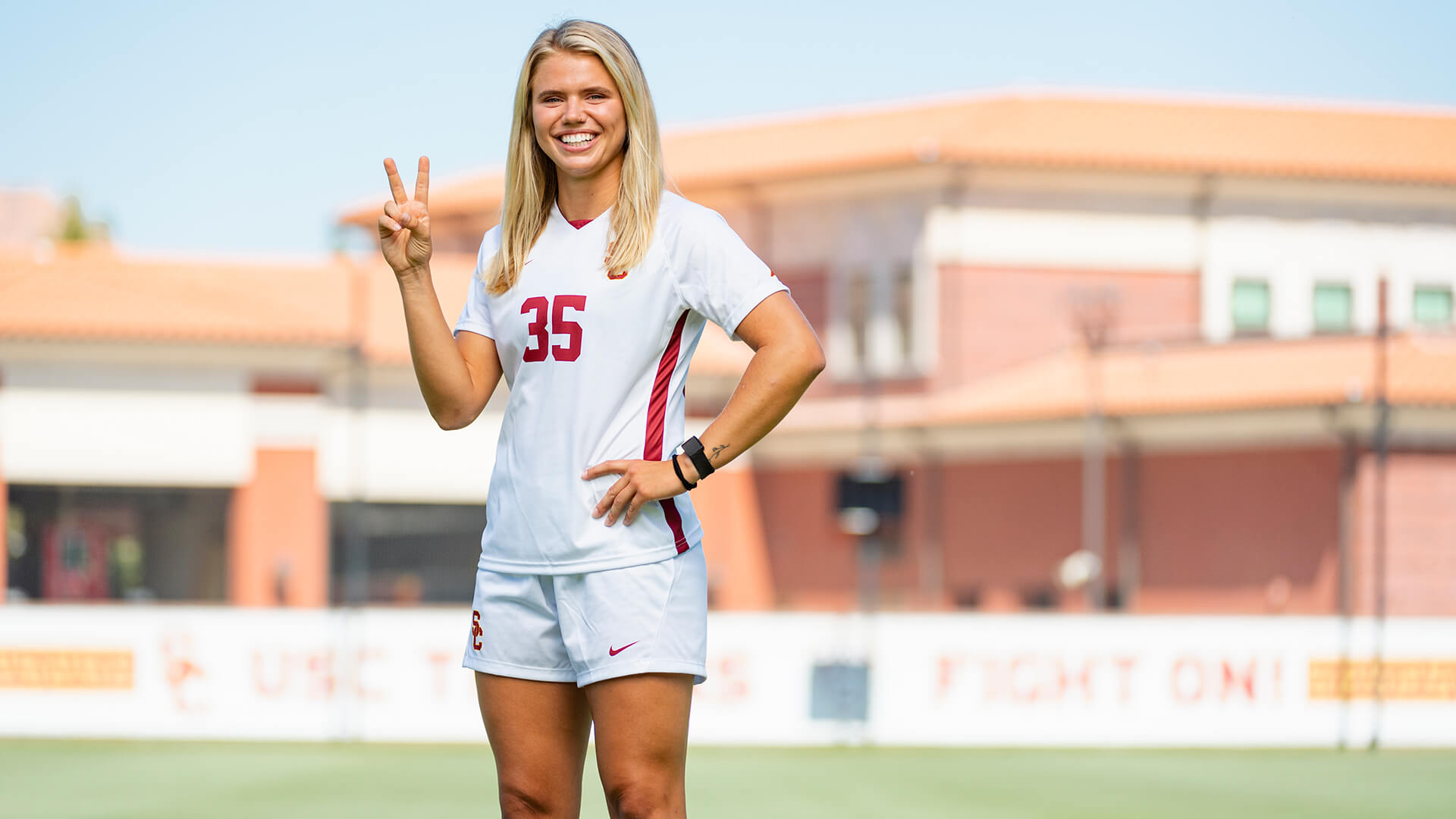 Lily Perryman - Women's Soccer - USC Athletics