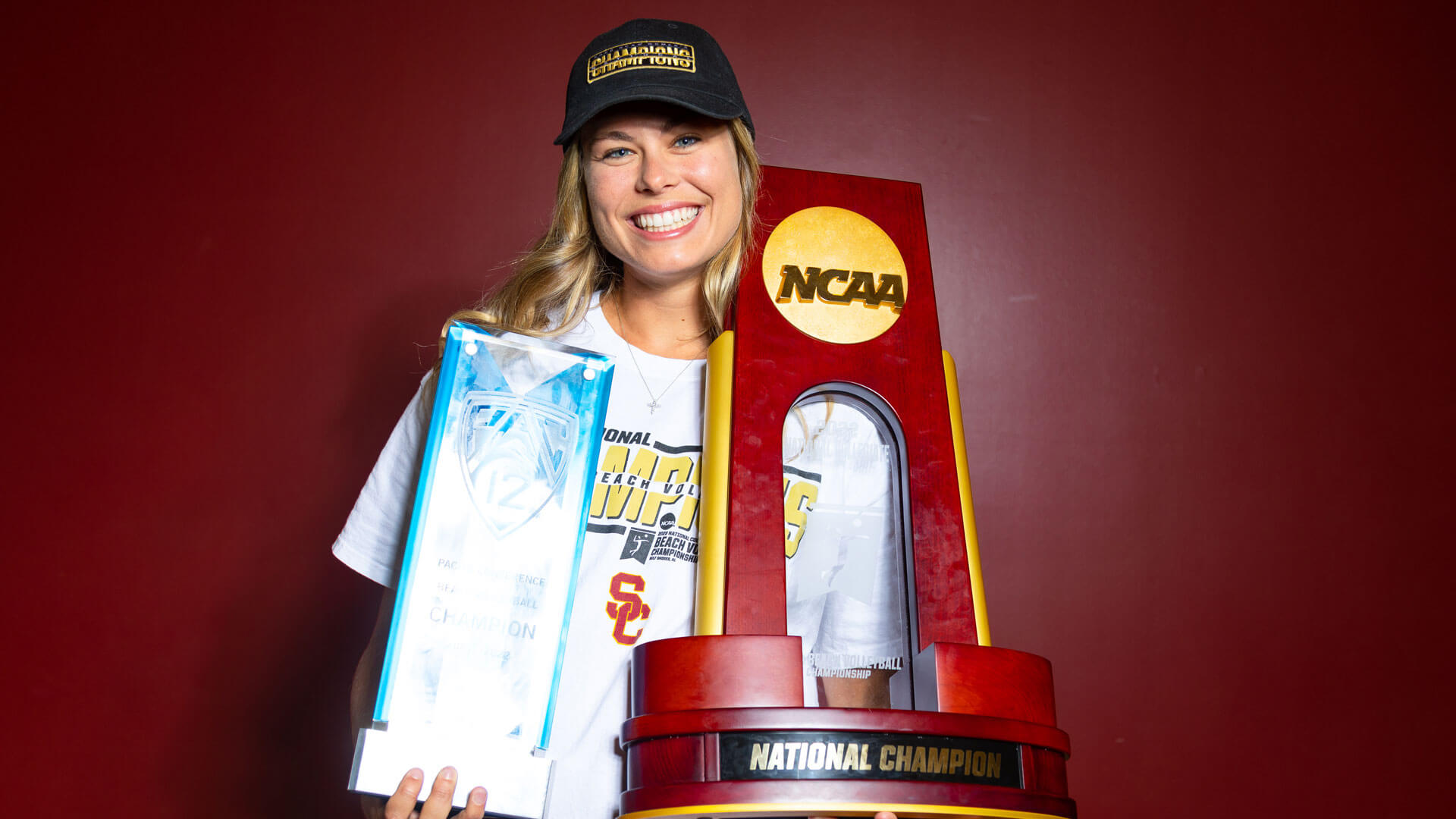 Hailey Harward - Women's Beach Volleyball - USC Athletics