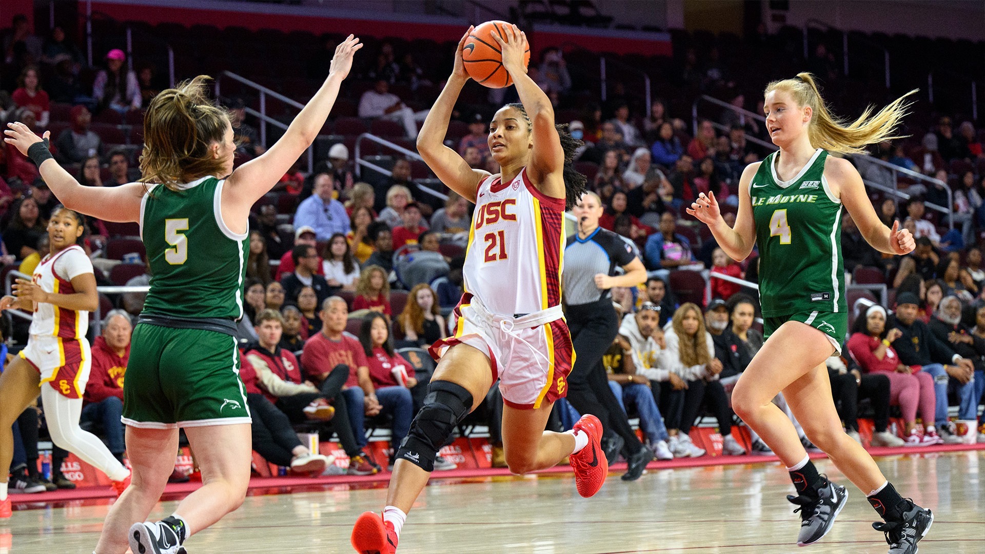 Dominique Darius - Women's Basketball - USC Athletics
