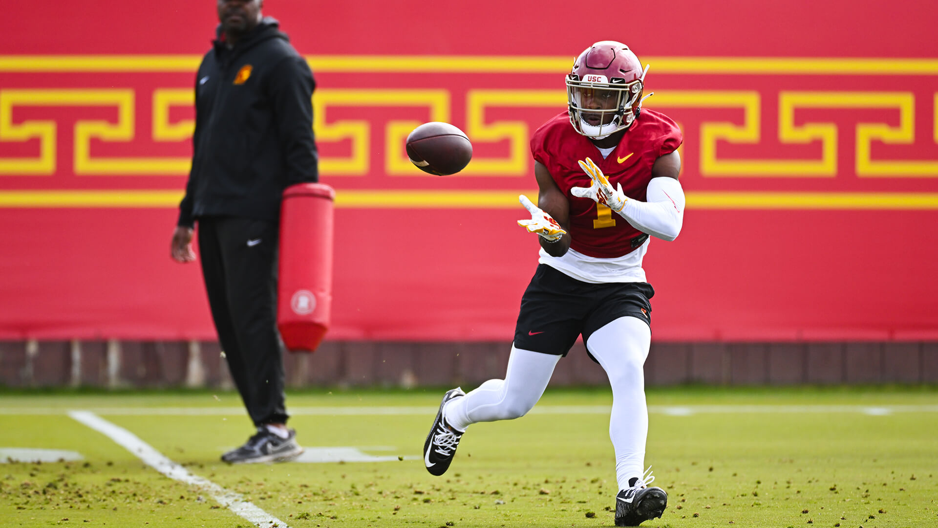 Zachariah Branch - Football - USC Athletics