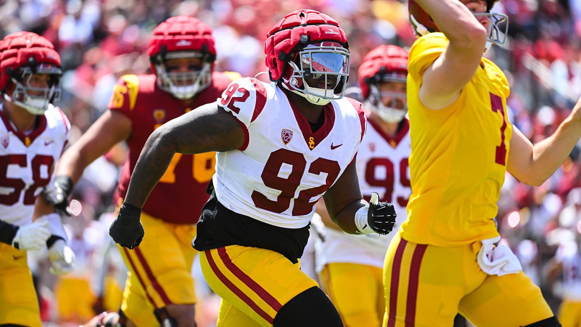 Kyon Barrs - Football - USC Athletics