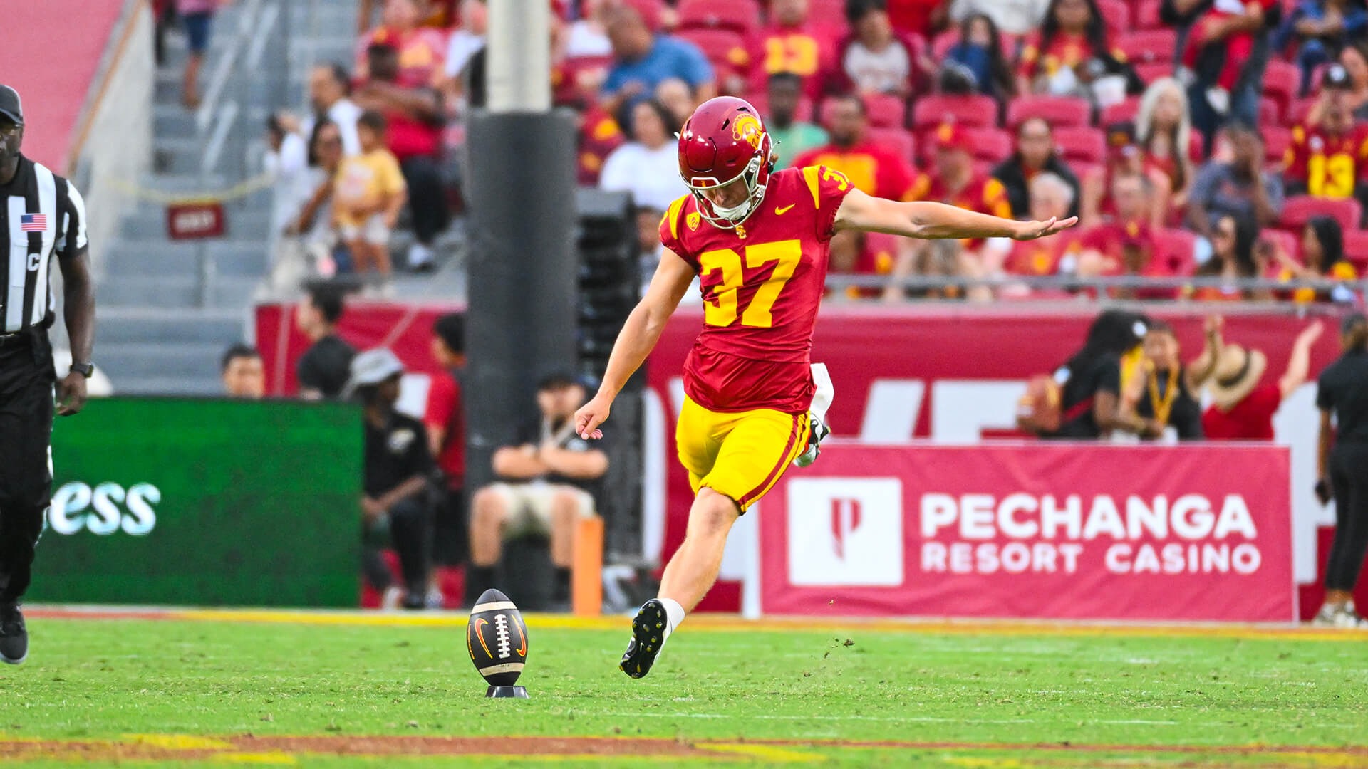 Eddie Czaplicki - Football - USC Athletics