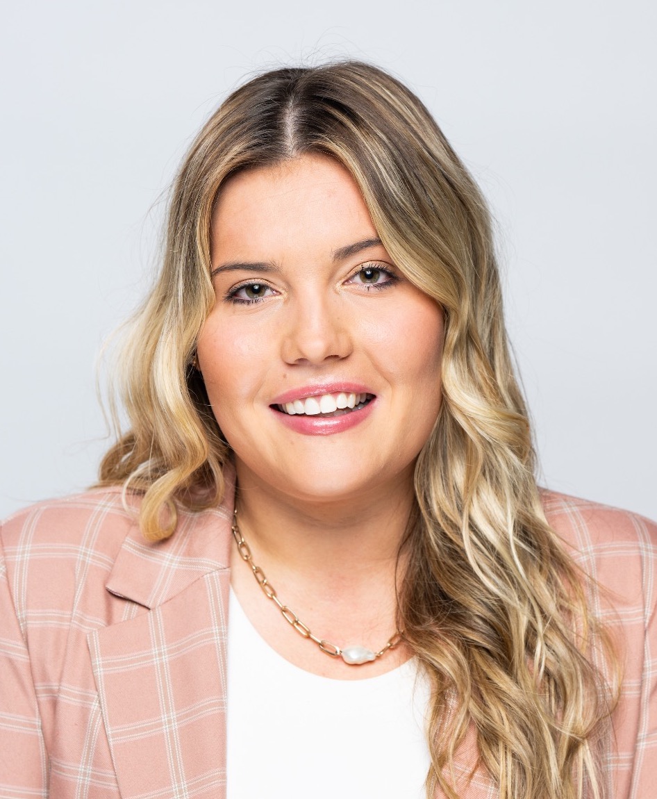 Savannah Reier - Director of On Campus Recruiting - Football Support ...