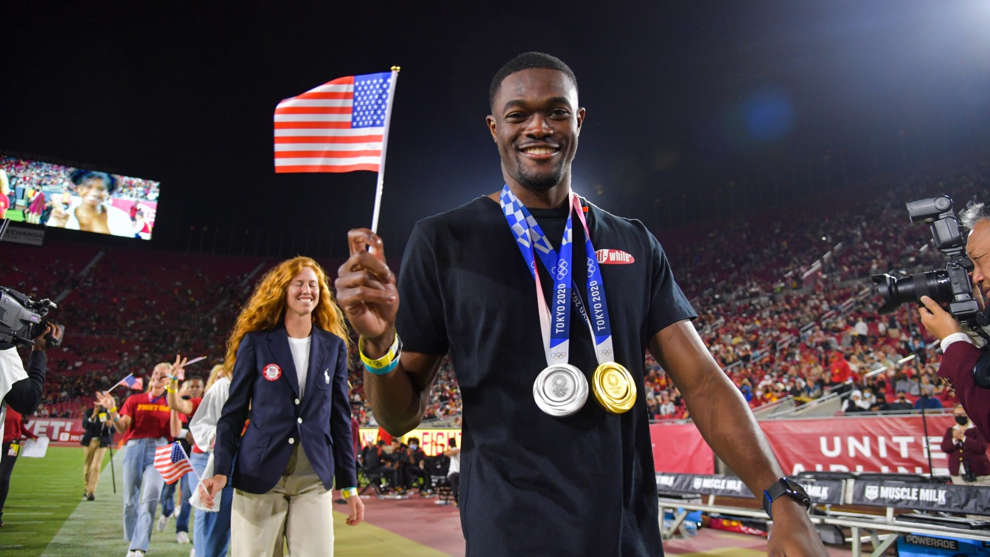USC's TeeTee Terry Earns Gold Medal With USA 4x100m Relay Team At World ...