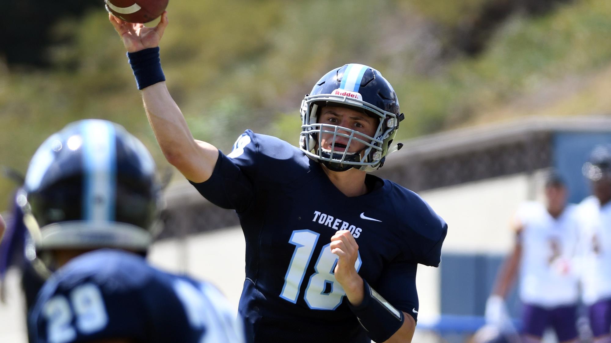 Anthony Lawrence - Football - University of San Diego Athletics