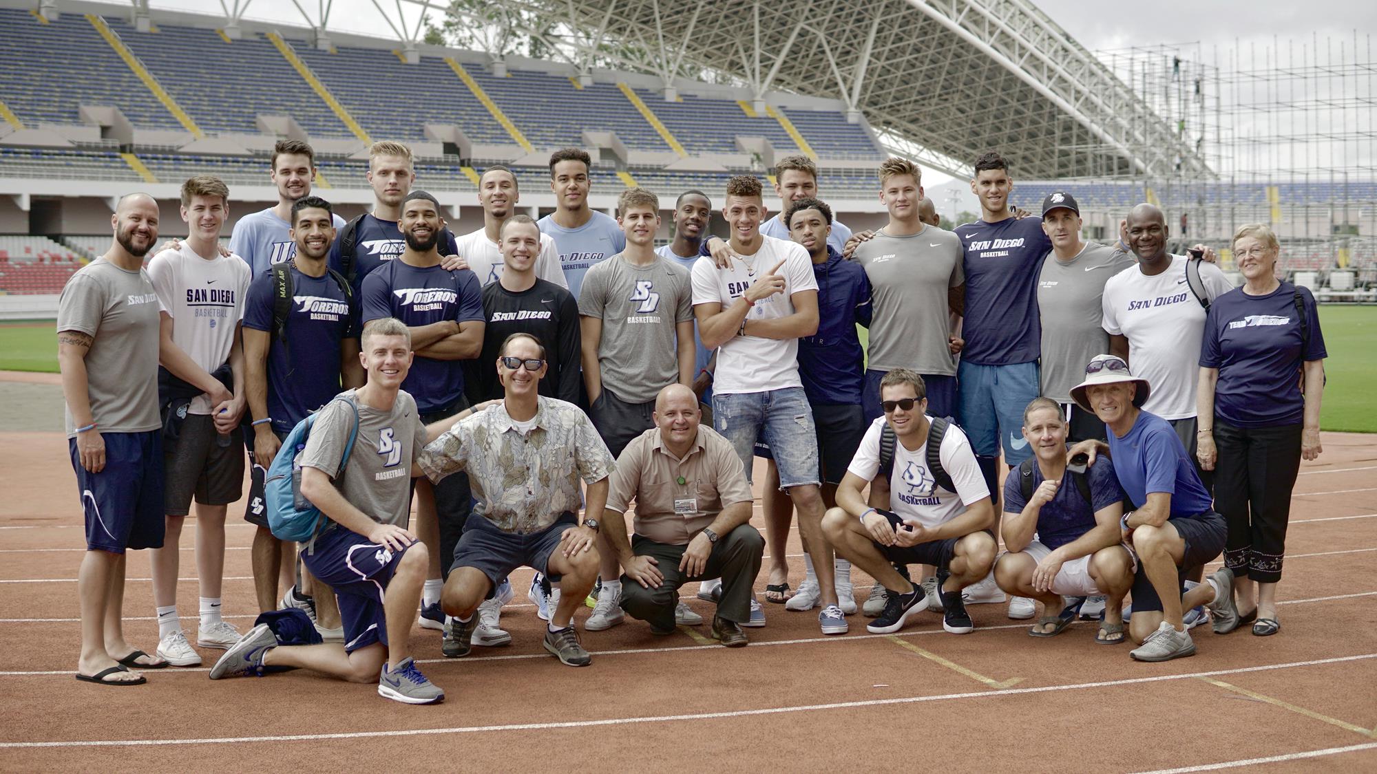 Jake Gilliam - Men's Basketball - University of San Diego Athletics