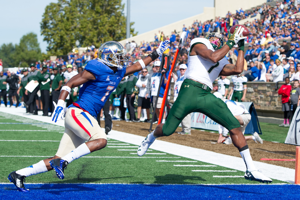 Andre Davis - Football - USF Athletics