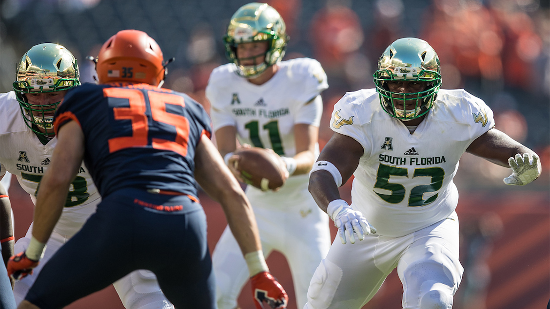 Michael Wiggs - Football - USF Athletics