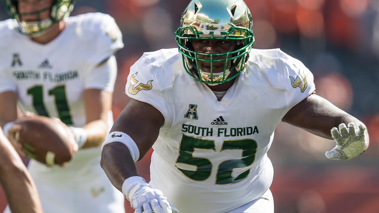 Michael Wiggs - Football - USF Athletics