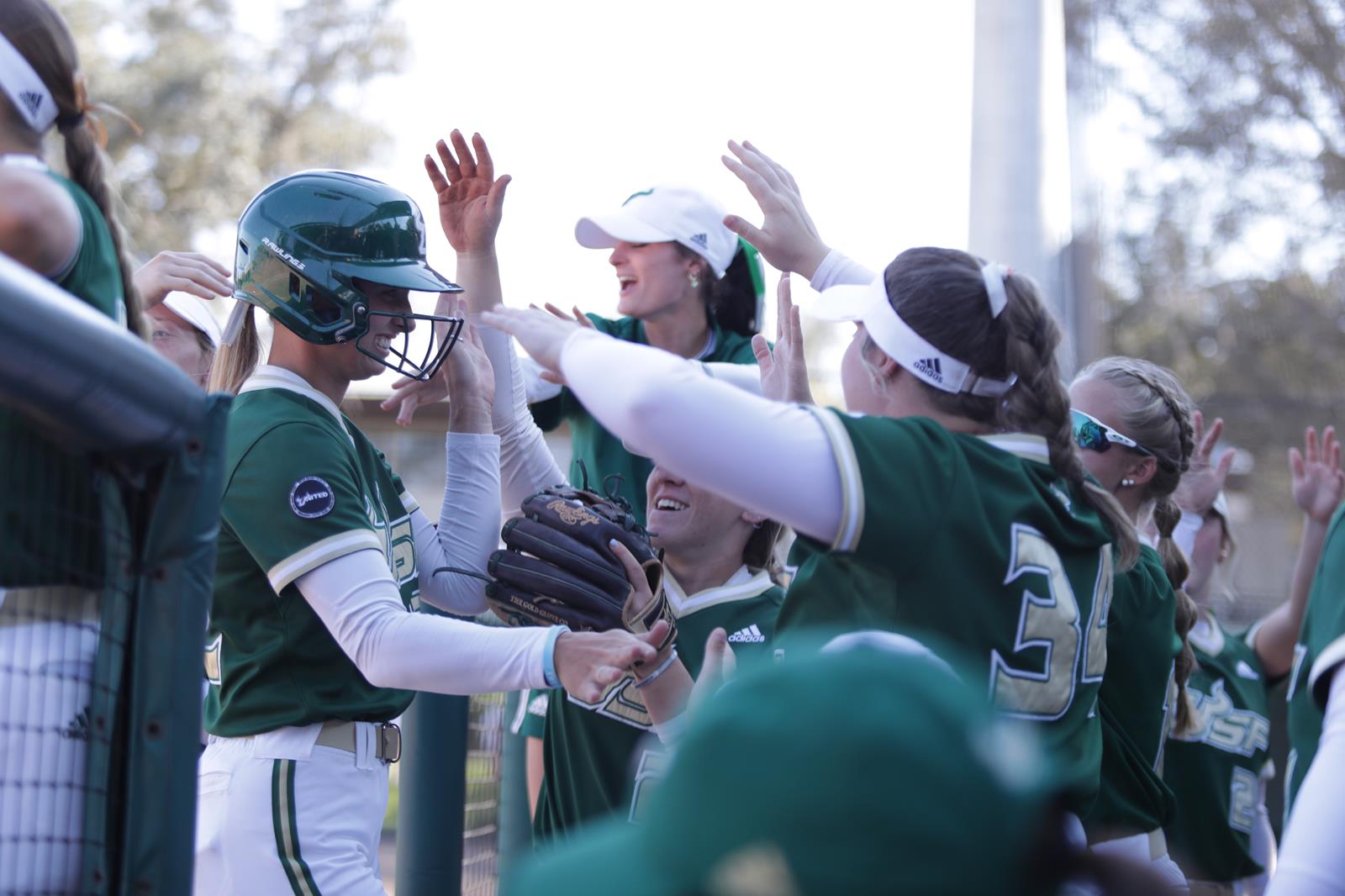 USF Softball Extends Win Streak to Six with Doubleheader Sweep - USF ...